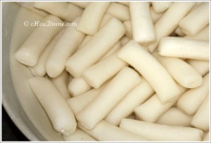 Ddukbokki (Spicy Rice Cakes) – The Ultimate Street Food – cHow Divine